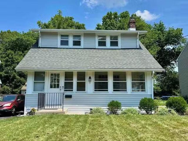 Colonial, Detached WILMINGTON, DE 7 W Clearview Ave