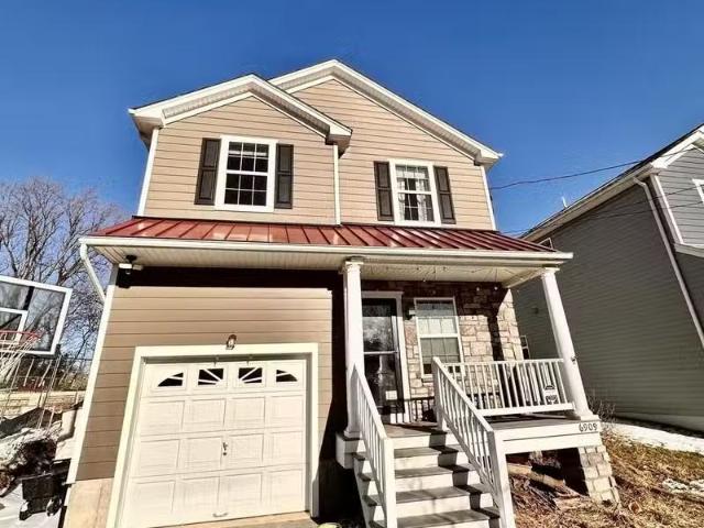 Colonial, Detached PHILADELPHIA, PA 6909 Pechin St