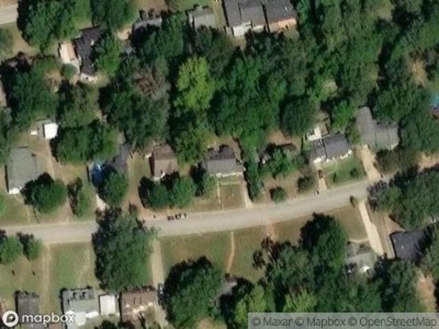 Colonial Dr