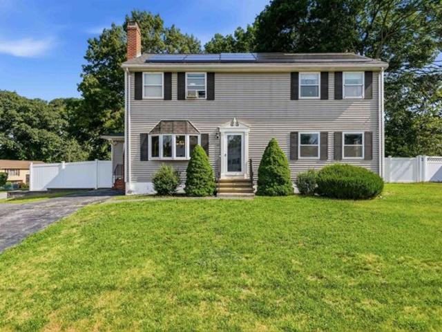 Colonial Dr, Salem, Home For Sale