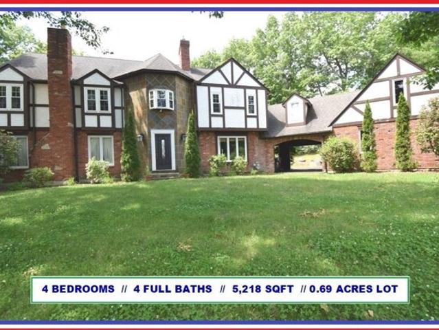 Colonial Dr, Shrewsbury, Home For Sale