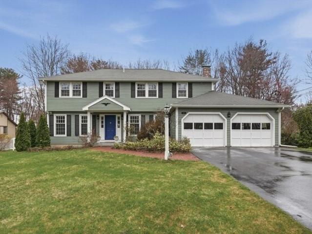Colonial Dr, Shrewsbury, Home For Sale