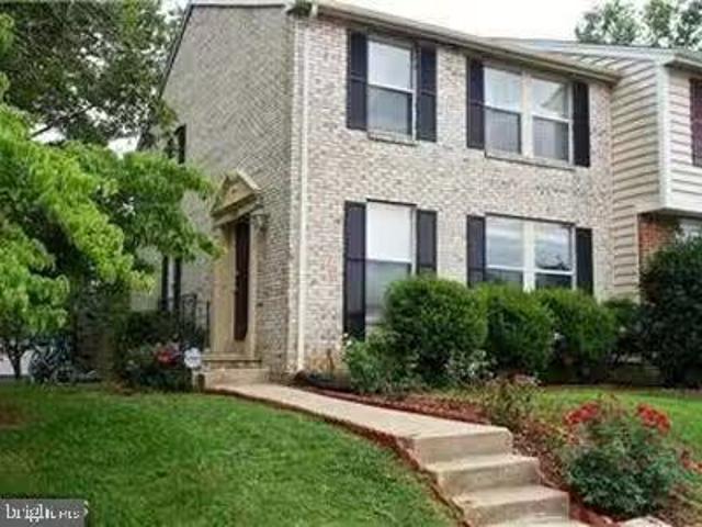 Colonial, End Of Row/Townhouse NORTH POTOMAC, MD 14033 Grea.