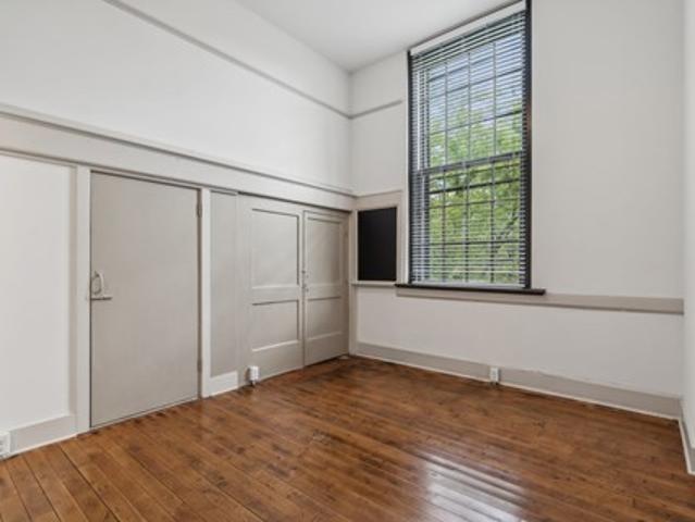 Colonial Flats 1D