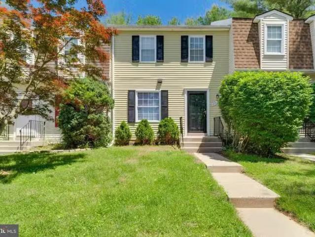 Colonial, Interior Row/Townhouse SILVER SPRING, MD 2733 Fai.