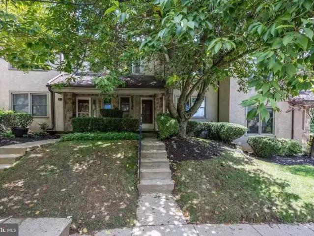 Colonial, Loft with Bedrooms, Interior Row/Townhouse CHESTER.