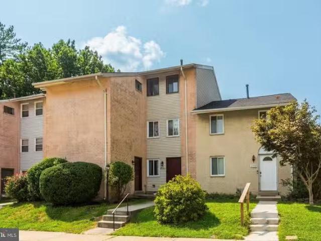 Colonial, Penthouse Unit/Flat/Apartment COLUMBIA, MD 9351 R.