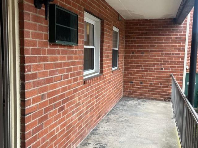 Colonial Point Apartments 2 Bedroom Apartment for Rent at 2555 Old Trevose Rd, Trevose, PA 19053