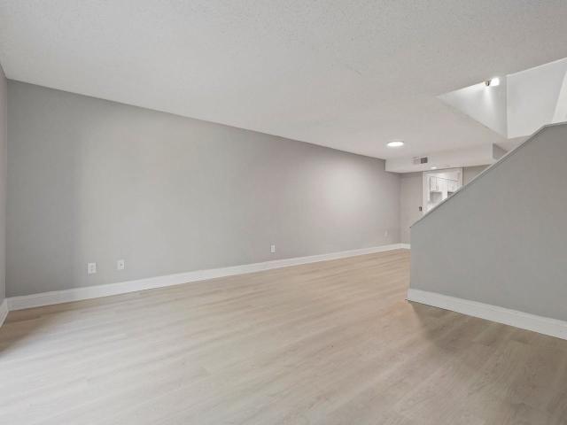 Colonial Pointe Apartments 1 Bedroom Apartment for Rent at 7648 Garners Ferry Rd, Columbia, SC 29209