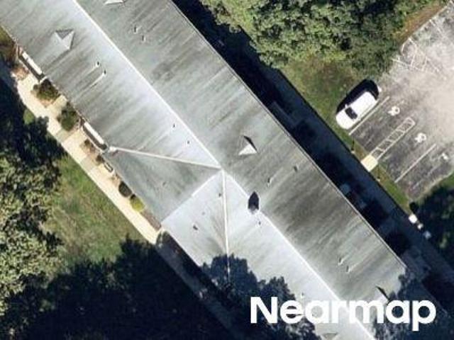 Colonial Rd