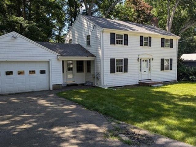Colonial Rd, Hingham, Home For Sale