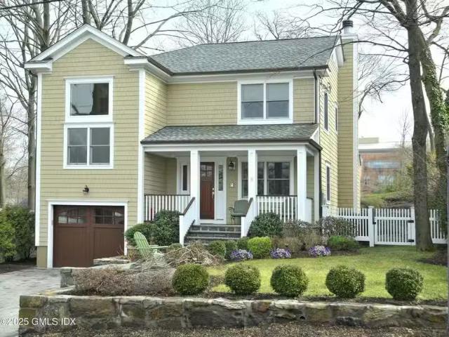 Colonial, Single Family Greenwich, CT 19 Farley St