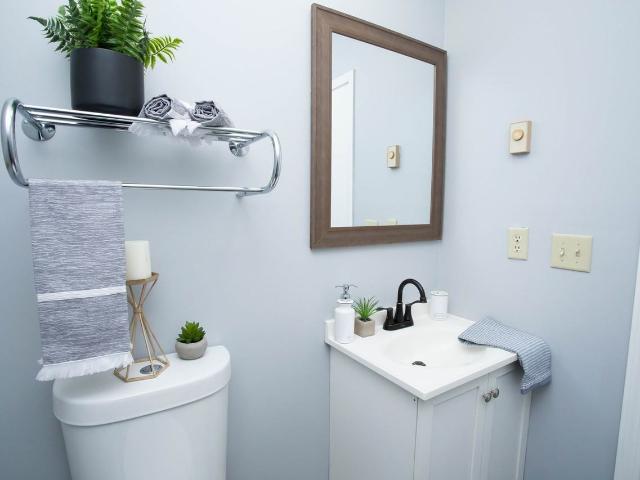 Colony Court 2 Bedroom Apartment for Rent at Colony Ct, Fremont, OH 43420
