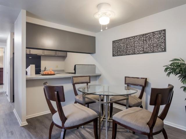 Colony Club 1 Bedroom Apartment for Rent at 681 Turney Rd, Bedford, OH 44146 Bedford