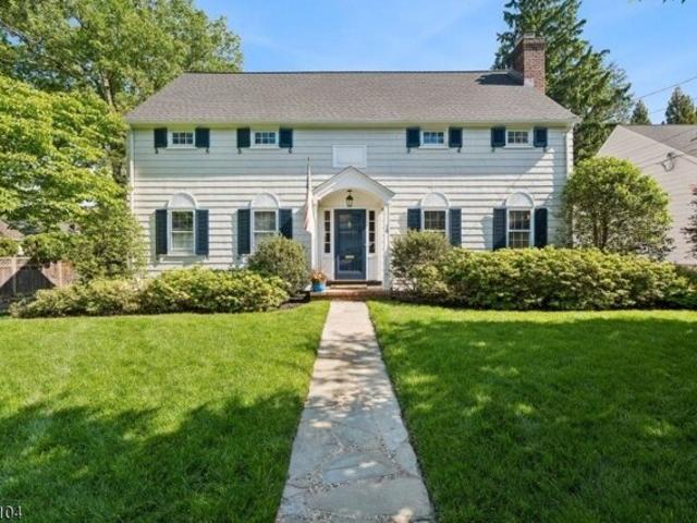 Colony Dr, Summit, Home For Sale