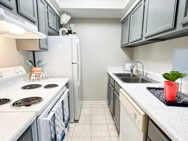 Colony House 2 Bedroom Apartment for Rent at 941 Pocahontas Dr, Fort Walton Beach, FL 32547
