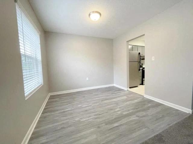 Colony House 2 Bedroom Apartment for Rent at 941 Pocahontas Dr, Fort Walton Beach, FL 32547