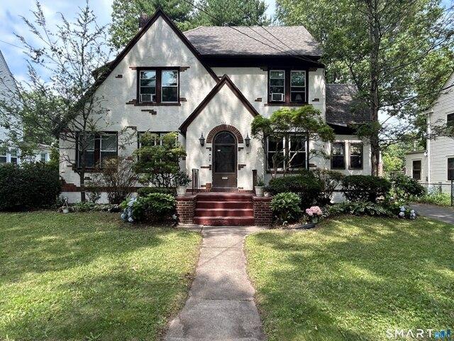 Colony Rd, New Haven, Home For Sale
