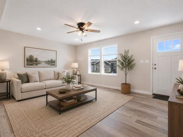 Colony Way, Kittery, Property For Sale