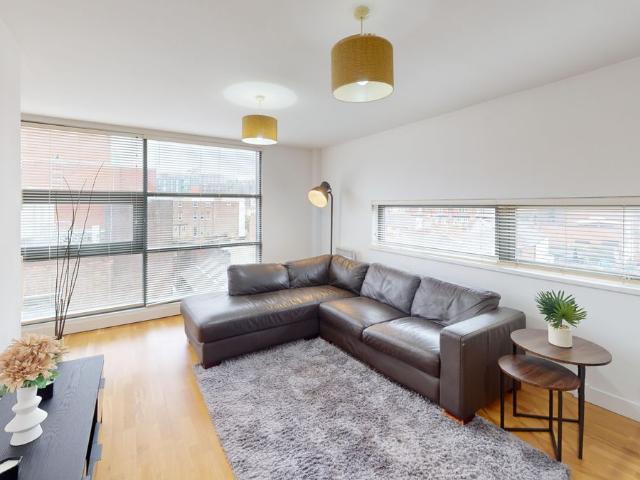 Colquitt Street, Liverpool L1, 2 bed flat to rent, £1,375 pcm | PrimeLocation