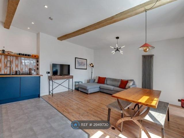 Colston St, Bristol BS1, 2 bed flat to rent, £2,000 pcm | PrimeLocation