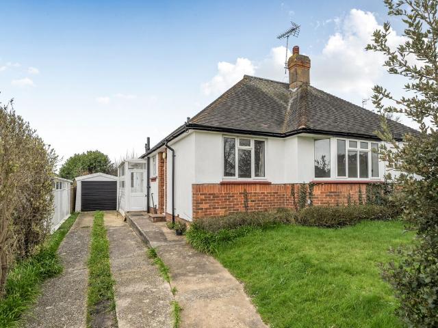Copthorne Hill, Worthing, West Sussex BN13, 2 bed bungalow to rent, £1,595 pcm | PrimeLocation
