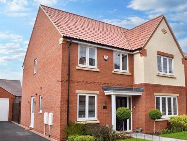Copcut, Platten Close, Droitwich Spa, 4 Bedroom Detached