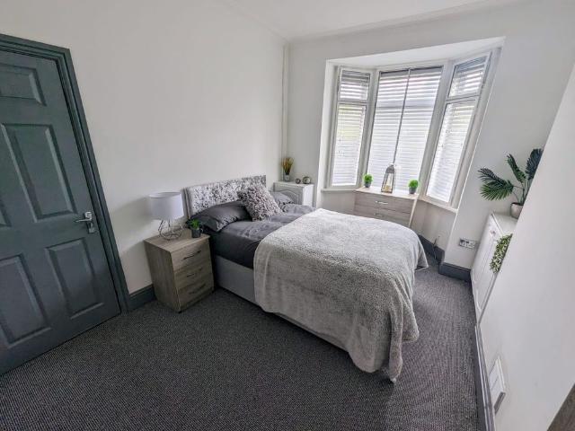 Copeland Street Room 2