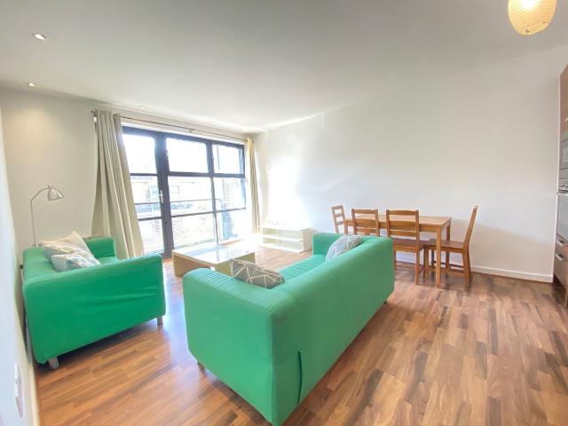 Copenhagen Place, London E14, 2 bed flat to rent, £2,200 pcm | PrimeLocation