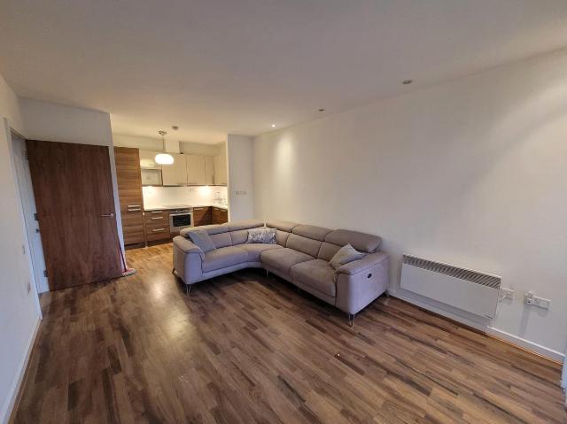 Copenhagen Place, London E14, Block of flats to rent, £2,650 pcm | PrimeLocation