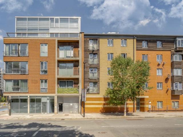 Copenhagen Street, Copenhagen Street N1, 2 bed flat to rent, £4,000 pcm | PrimeLocation