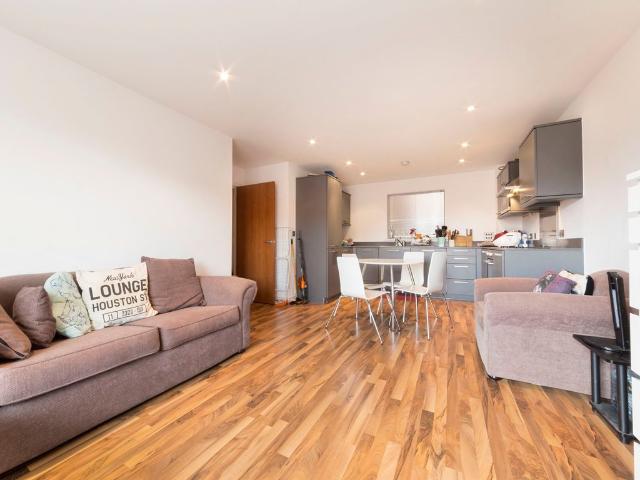 Copenhagen Street, Kings Cross N1, 2 bed flat to rent, £2,650 pcm | PrimeLocation