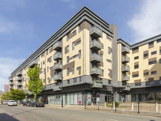 Copenhagen Street, London N1 1 bed flat to rent £2,600 pcm £600 pw
