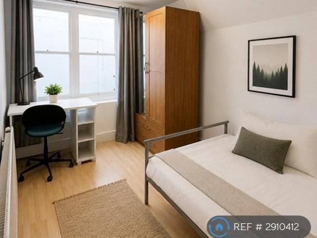 Copenhagen Street, London, N1 1 bed in a flat share to rent £1,050 pcm £242 pw
