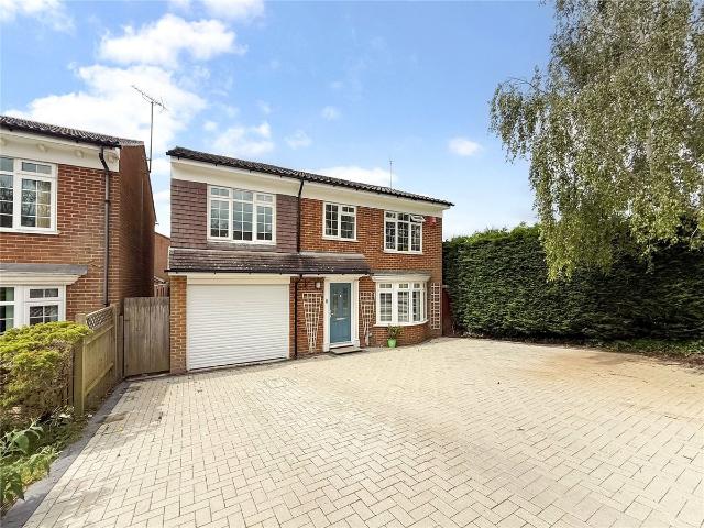 Copestake Drive, Burgess Hill, West Sussex RH15, 5 bed detached house to rent, £2,200 pcm | PrimeLocation