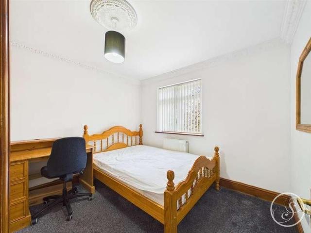 Copgrove Road, Leeds, LS8