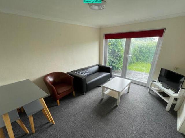 Copinger Close, Canterbury, 4 Bedroom End