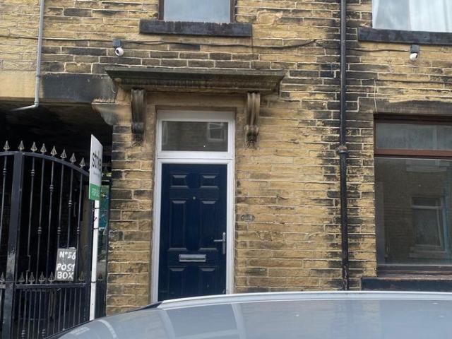 Copley Street, Bradford BD5, 2 bed terraced house to rent, £650 pcm | PrimeLocation