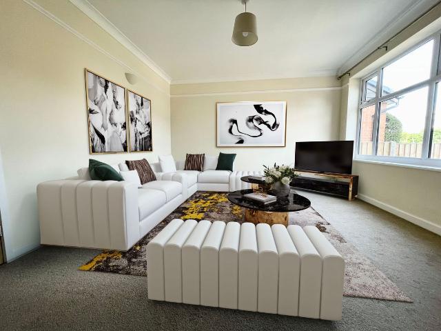 Copners Drive, Holmer Green HP15, 1 bed maisonette to rent, £1,300 pcm | PrimeLocation