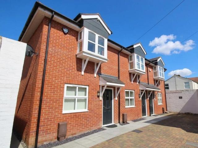 Copnor Road, Portsmouth PO3, 3 bed property to rent, £1,700 pcm | PrimeLocation