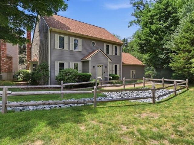 Copperwood Dr Unit,stoughton, Condo For Sale