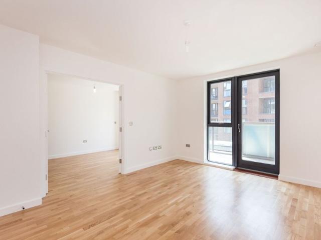 Copperwood Place, London, SE10 8GD