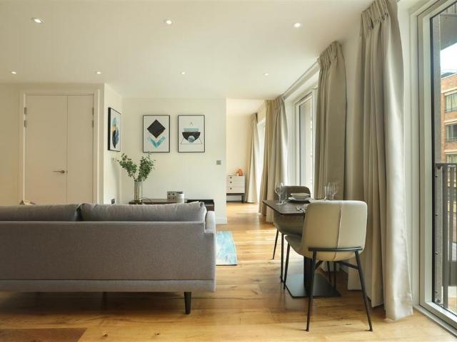 Copperworks Wharf Sugar House Island E15 Studio to rent £1,850 pcm £427 pw