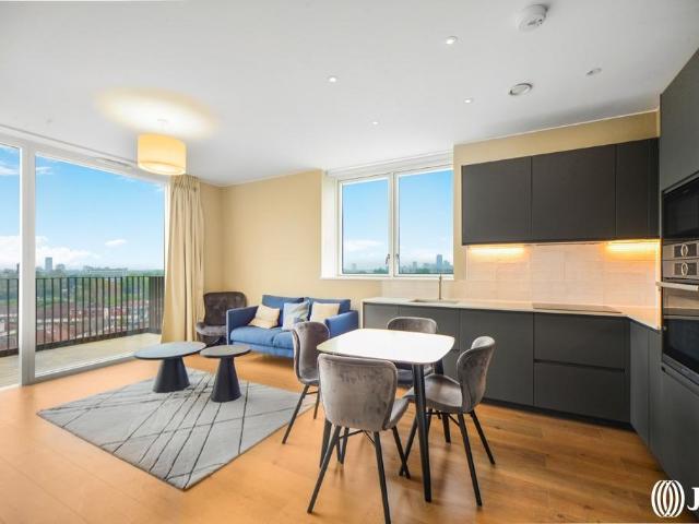 Copperworks Wharf Sugar House Island E15 1 bed flat to rent £2,150 pcm £496 pw