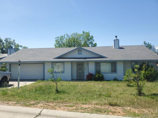 Copper Crest Dr