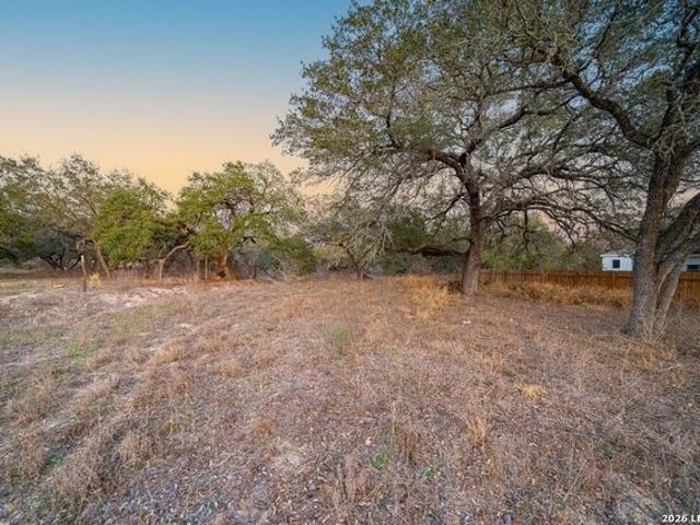 Copper Cyn Lot 4, Elmendorf, TX 78112