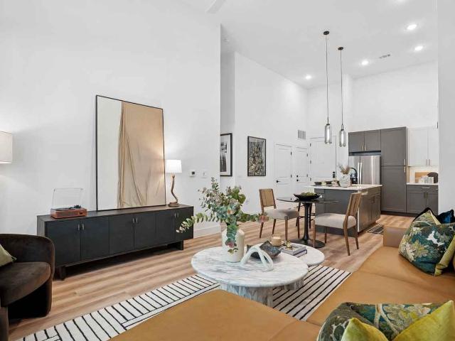 Copper Bishop Arts 1 Bedroom Apartment for Rent at 505 W 8th St, Dallas, TX 75208