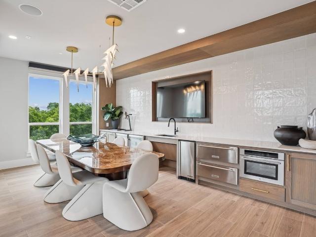 Copper Bishop Arts 1 Bedroom Apartment for Rent at 505 W 8th St, Dallas, TX 75208