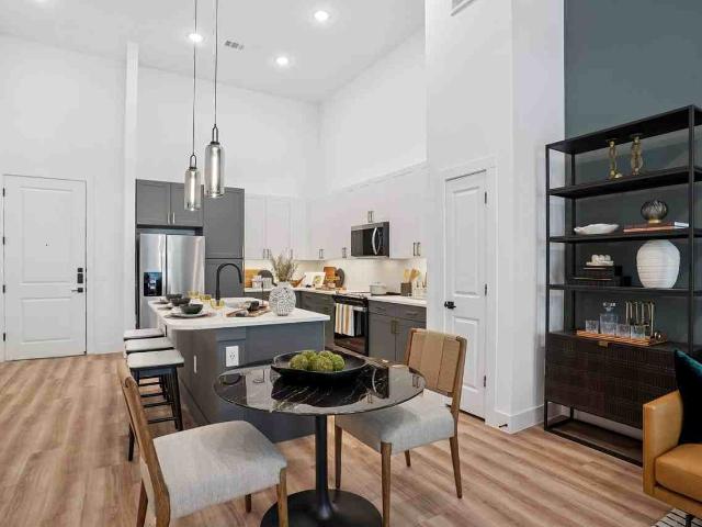 Copper Bishop Arts 1 Bedroom Apartment for Rent at 505 W 8th St, Dallas, TX 75208