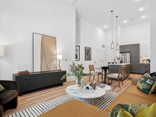 Copper Bishop Arts 1 Bedroom Apartment for Rent at 505 W 8th St, Dallas, TX 75208